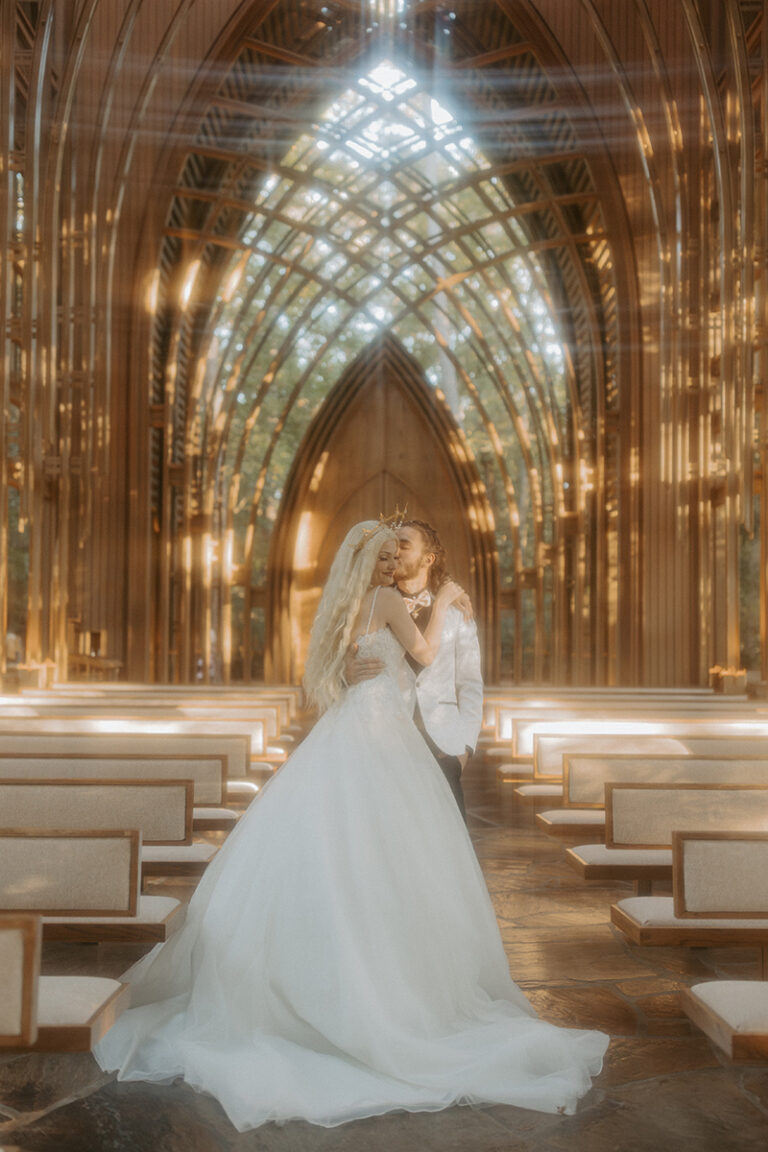 Glass Chapels in Arkansas | Wedding Venues - beatycreativephoto.com